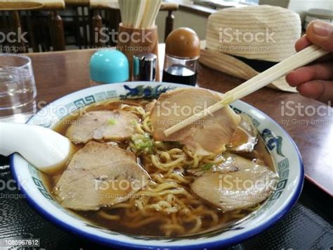 돼지고기 라면 끓여 계란 홋카이도 Chashu 돼지고기 돼지 뼈에 기반 된 장 국수 콩 수프 일본 해산물 라면 지역 전통 일본