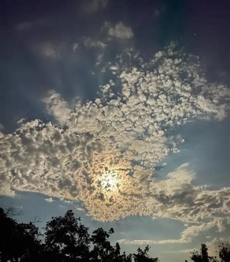 Cloudy Sun Scrolller