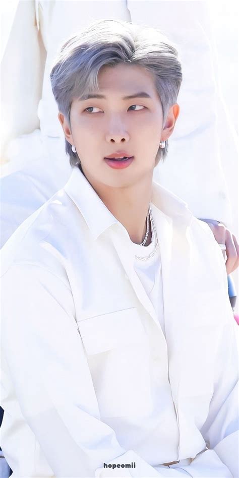 Pin De Abcdefghi97 En Bts 💜 🪄wishing 2025 To Come Soon🪄💜