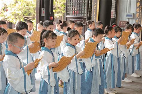 图片新闻
