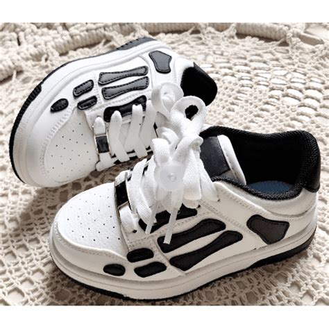 X Ray Skeleton Foot Black