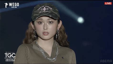 ゆうちゃみ、“超絶”美くびれ際立つへそ出し衣装に反響 極上スタイルにうっとり「スタイルエグい！」「細っそいな〜」 ニコニコニュース