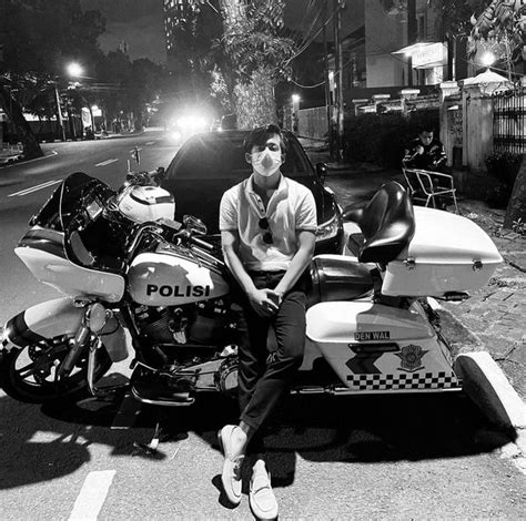 Portrait Of Rizky Pahlevi Former Rebecca Kloppers Boyfriend Who Got