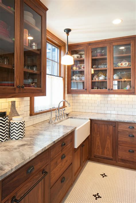 7 Creative Subway Tile Backsplash Ideas For Your Kitchen Kitchen Backsplashes White Sinks
