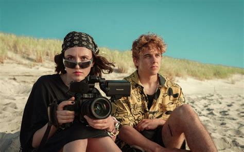 Absolute Beginners Review Of Love First Experiences And Chasing