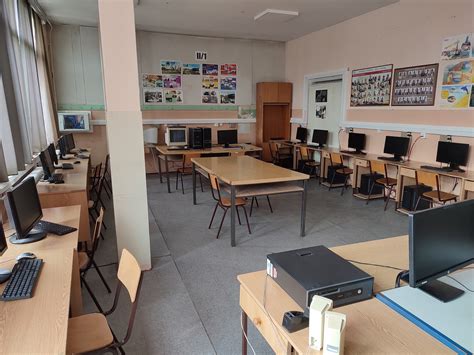 Кабинети за информатику