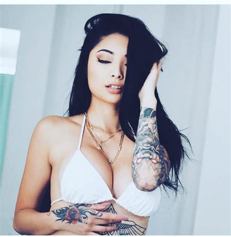 Lộ Ảnh Nóng Người Yêu Cũ Rapper Cassie Trinh Võ