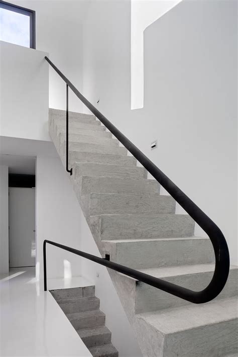 40 Amazing Grill Designs For Stairs Balcony And Windows Concrete