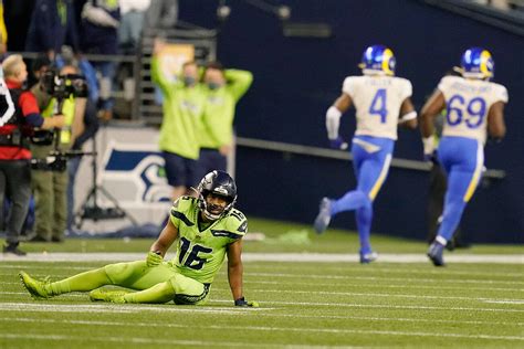 Grading The Seahawks 26 17 Loss To The Rams HeraldNet