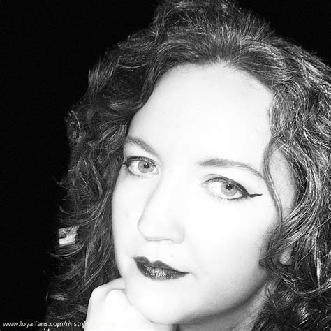 Mistress Violettes Videos And Clips Official Account Loyalfans