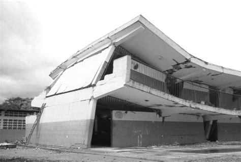 To 10 Show Captive Column Effect In The Building Of Empresas Pú Download Scientific Diagram