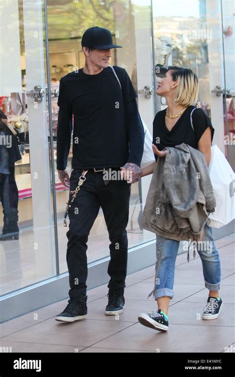 Tommy Lee And Sofia Toufa Shopping At The Grove Featuring Tommy Lee