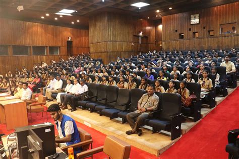 Science Seminar పాఠ‌శాల‌లో నిర్వ‌హించ‌నున్న సైన్స్ సెమినార్ A Science