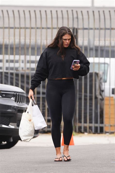 Ilona Maher Arrives At Dwts Rehearsals In Los Angeles
