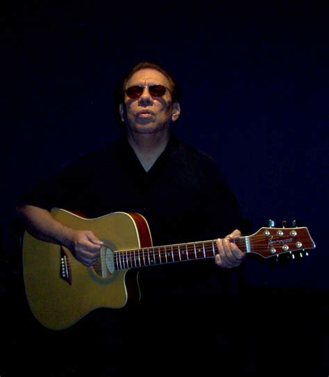 Bobby Rio Singer Songwriter