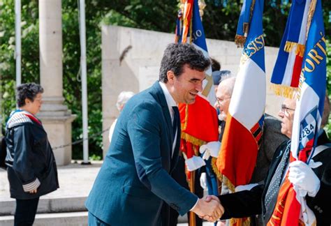 CÉrÉmonie CommÉmorative Du 8 Mai 1945 Vaison La Romaine Site