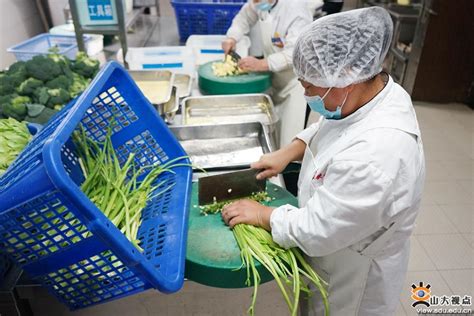 学校食堂厉行节约遏制舌尖上的浪费 山东大学新闻网