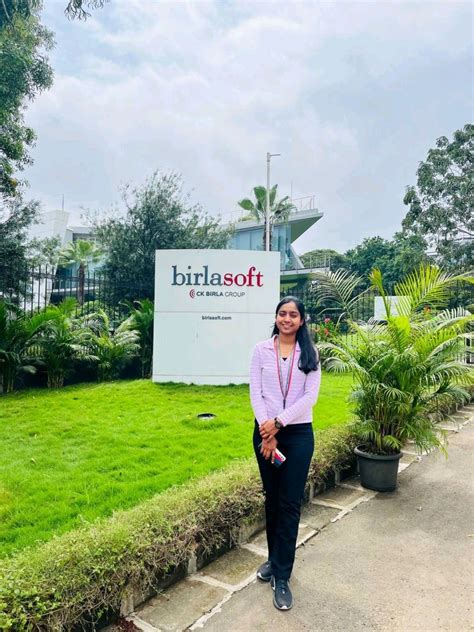 shrutika kakde on linkedin lastworkingday birlasoft gratitude newbeginnings2023 10 comments