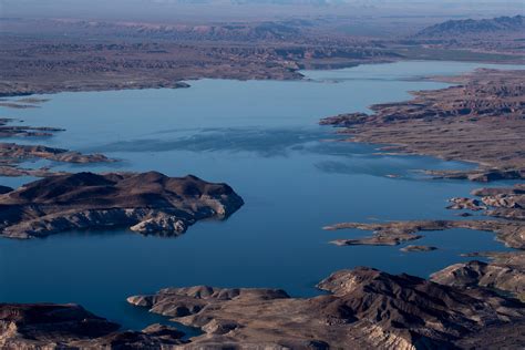 Hoover Dam Water Shortage Levels Decline Amid West Dryness Droughts