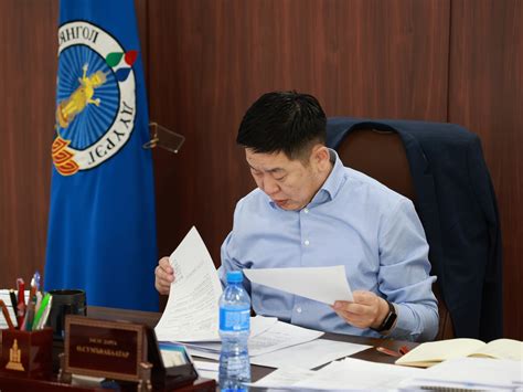 Өлзий Оршихын Сумъяабаатар Өлзий Оршихын Сумъяабаатар