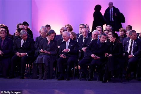 Августейшие особы на памятном мероприятии в честь 80 летия освобождения