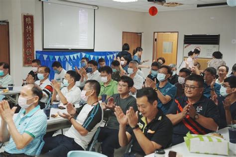 高港警父親節有夠溫馨 總隊長暖心送禮賀佳節 台銘新聞網
