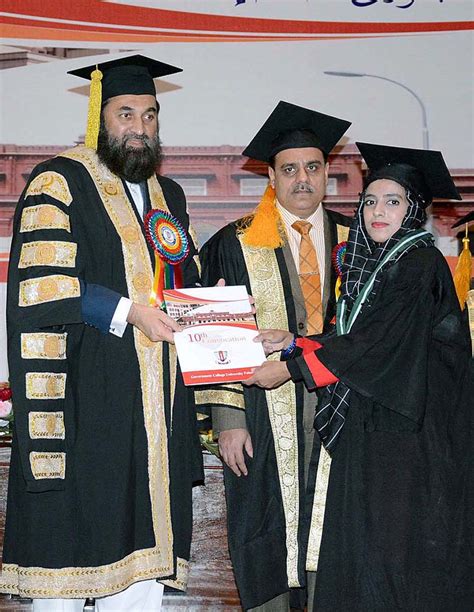 Governor Of Punjab Muhammad Baligh Ur Rehman Is Awarding Degrees Among