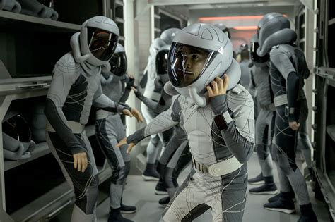 The Ark Premiere Sets Up A Sci Fi Survival Saga In Outer Space Space