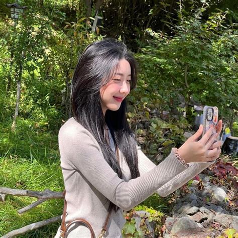 앨리스 가린 Sns