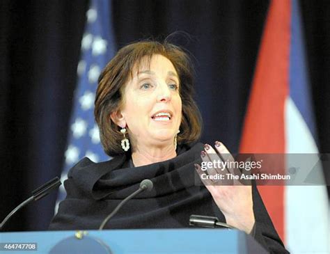 399 Roberta Jacobson Photos And High Res Pictures Getty Images