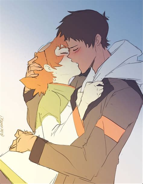 Lance And Pidges Romantic Kiss Moment From Voltron Legendary Defender