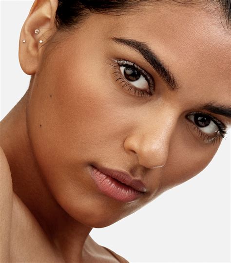 Bronzer Vs Contour Learn The Differences Make Beauty