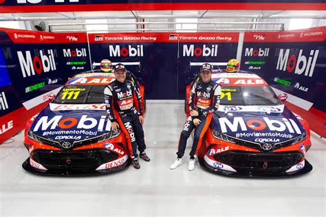 Rubens E Eduardo Barrichello Correrão Juntos Na Stock Com Corolla