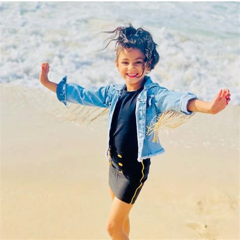 Post From تالا وامير