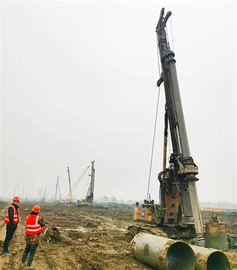 每台徐工旋挖钻机平均日成桩多少根？ 南京无限达工程设备有限公司