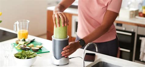 Juicing Vs Smoothies Which Is Healthier Hum Nutrition Blog