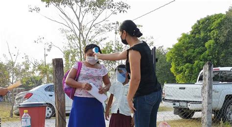 Con careta y cubrebocas así se vivió el regreso a clases en Campeche