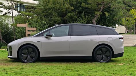 Li Auto I6 Electric Crossover Launched In China For 35 010 Usd