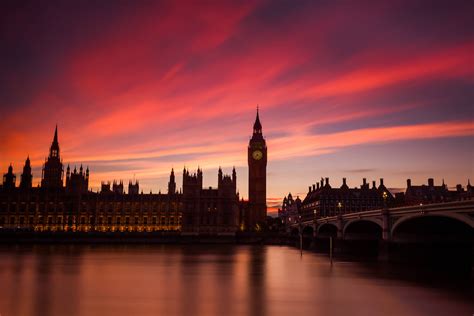 Download Palace Of Westminster England Wallpaper