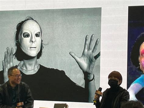 連俞涵 連俞涵 Added A New Photo