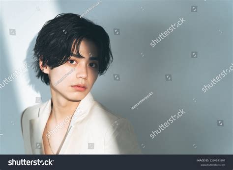 Androgynous Men Model