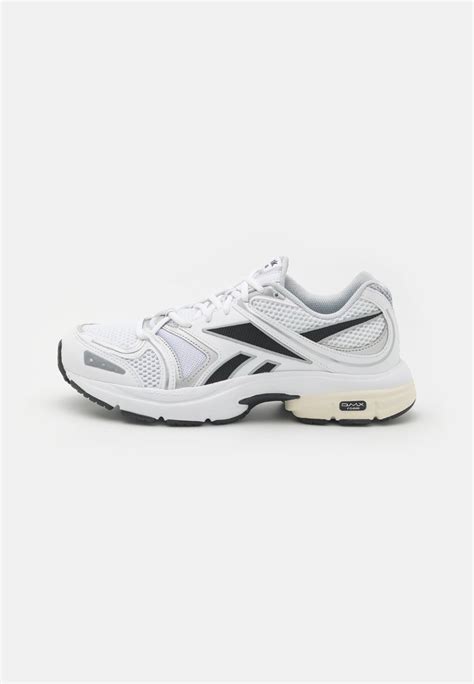 Reebok Classic PREMIER ROAD PLUS VI UNISEX - Sneaker low - footwear ...