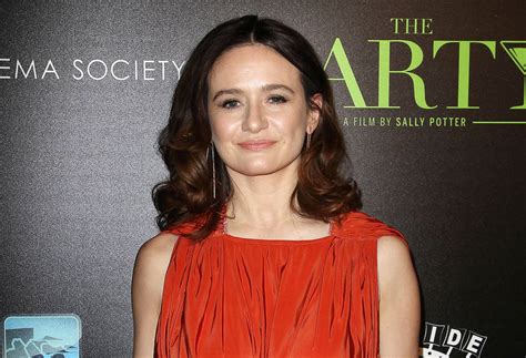 Download Free Alluring Emily Mortimer Wallpaper