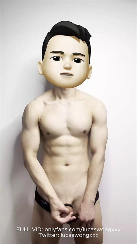 Speedo에서 섹스하는 근육 아시아 남자 Xhamster