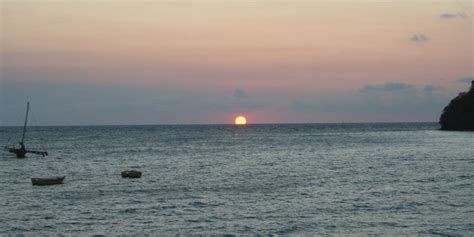 coucher de soleil sur l île de Nosy Be Au Sable Blanc
