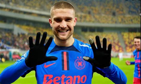 Daniel Bîrligea Cumpărat De Gigi Becali De La Cfr Cluj Atacantul Voia
