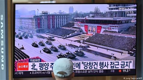 Corea Del Norte Celebra Aniversario Del Partido único Con Desfile De