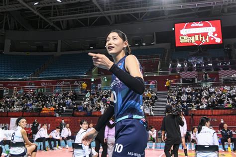16년 만에 올스타전 출전 김연경 잘 노는 Z 스타팀 걱정 가득 파이낸셜뉴스