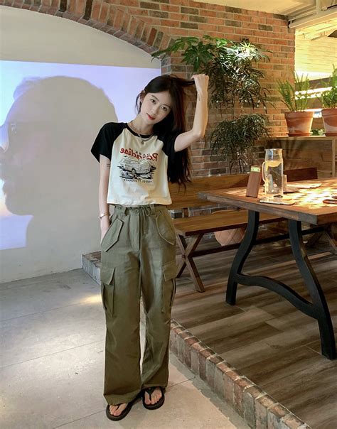 美式复古印花短袖t恤女2023夏季韩版新款修身百搭短款学生上衣潮 阿里巴巴