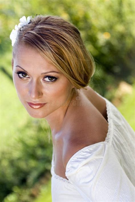 Sexig Brud Arkivfoto Bild Av Inställning Ursnyggt Smink 10612468